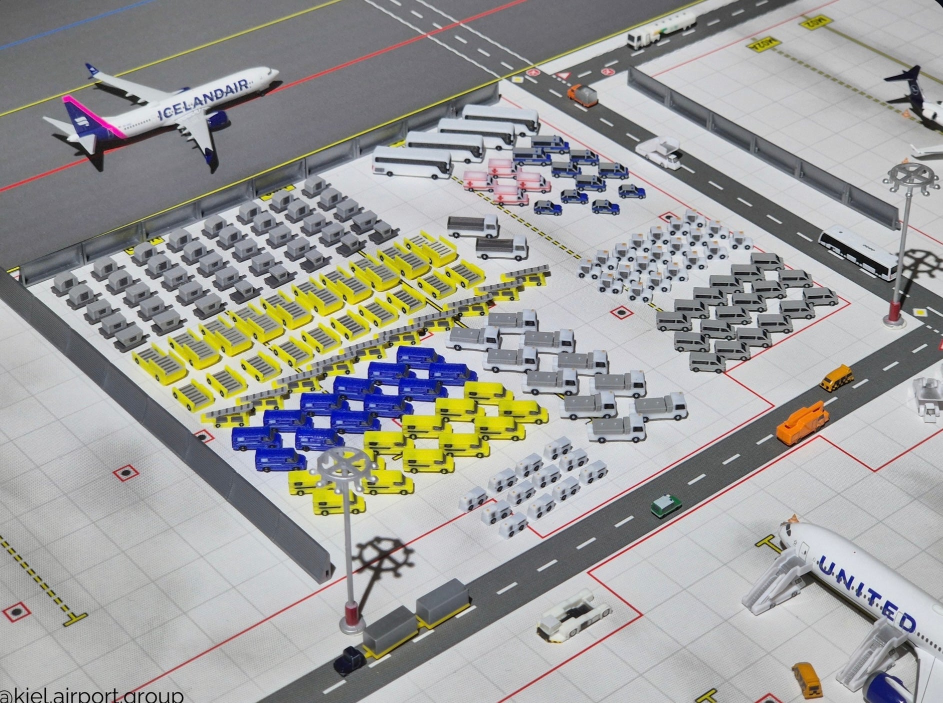 Show us your miniature airport!